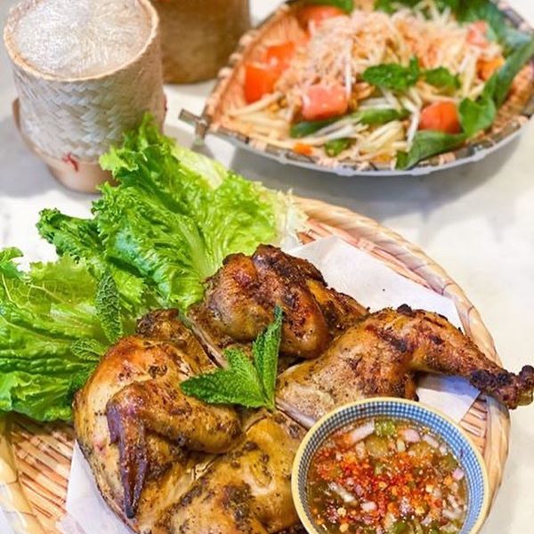 GRILLED CHICKEN | Laos In Town
